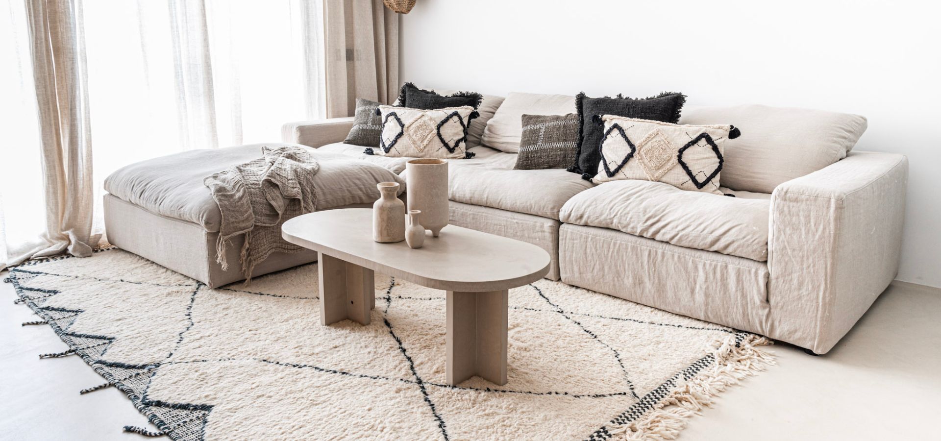 Linen, Easy-Clean & Outdoor Sofas – Tagged "Poufs" – Zoco Home